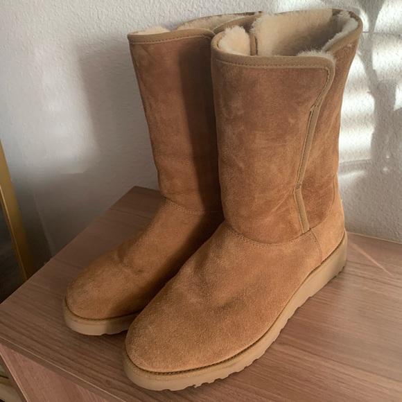 UGG | Shoes | Uggs Classic Short Size 9 Brand New | Poshmark